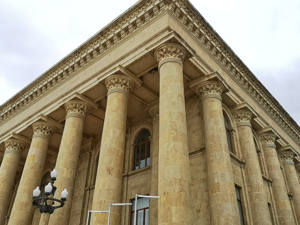 Legacy of Soviet Architecture in Baku: A Brief Historical Insight ...